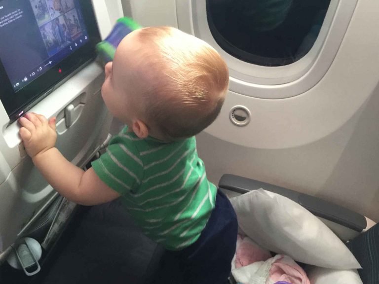 Airplane Activities for Flying with a Baby, Toddler or Preschooler