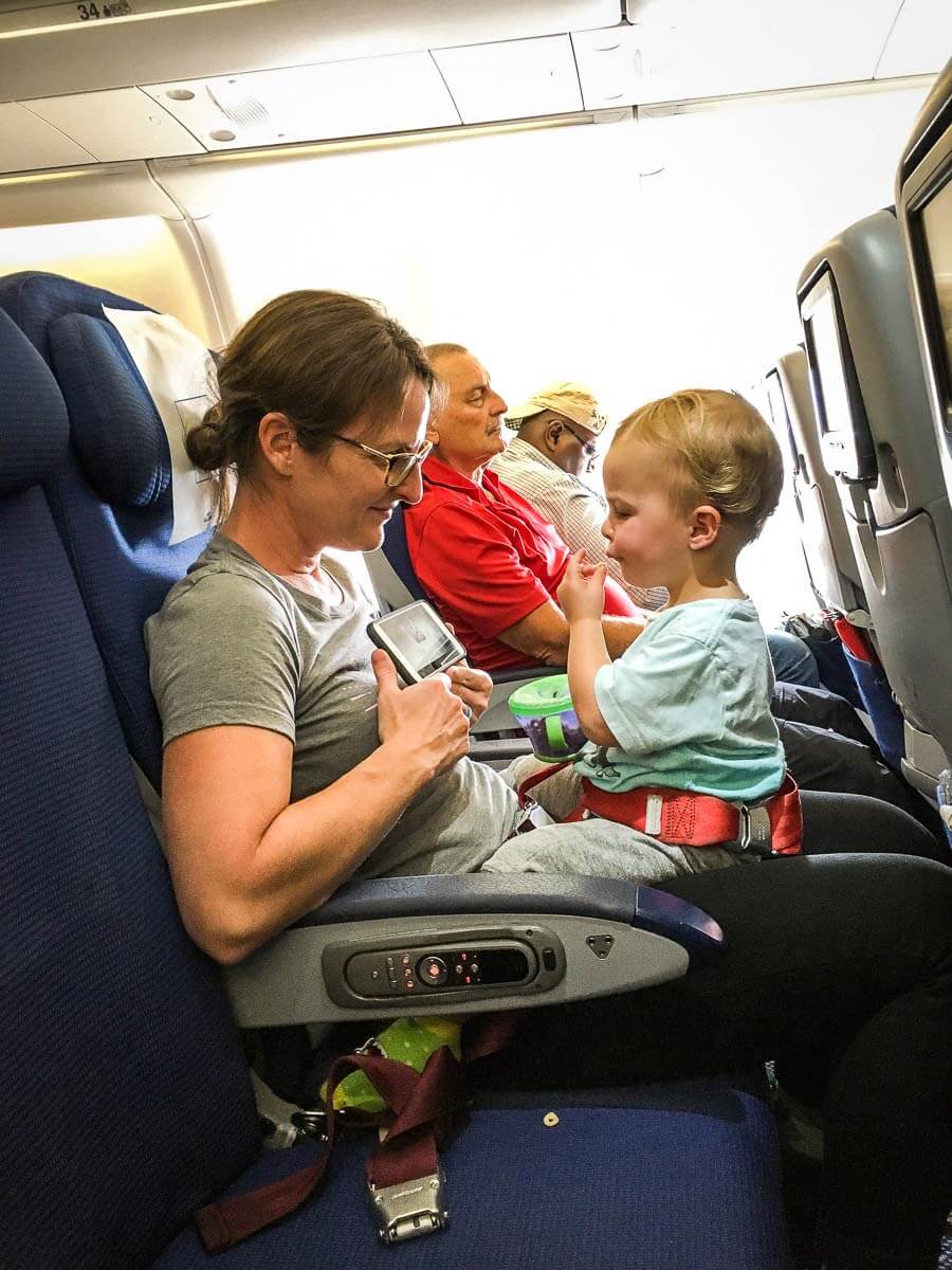 Flying with a Toddler: Tips That Actually Work (From My Experience!)
