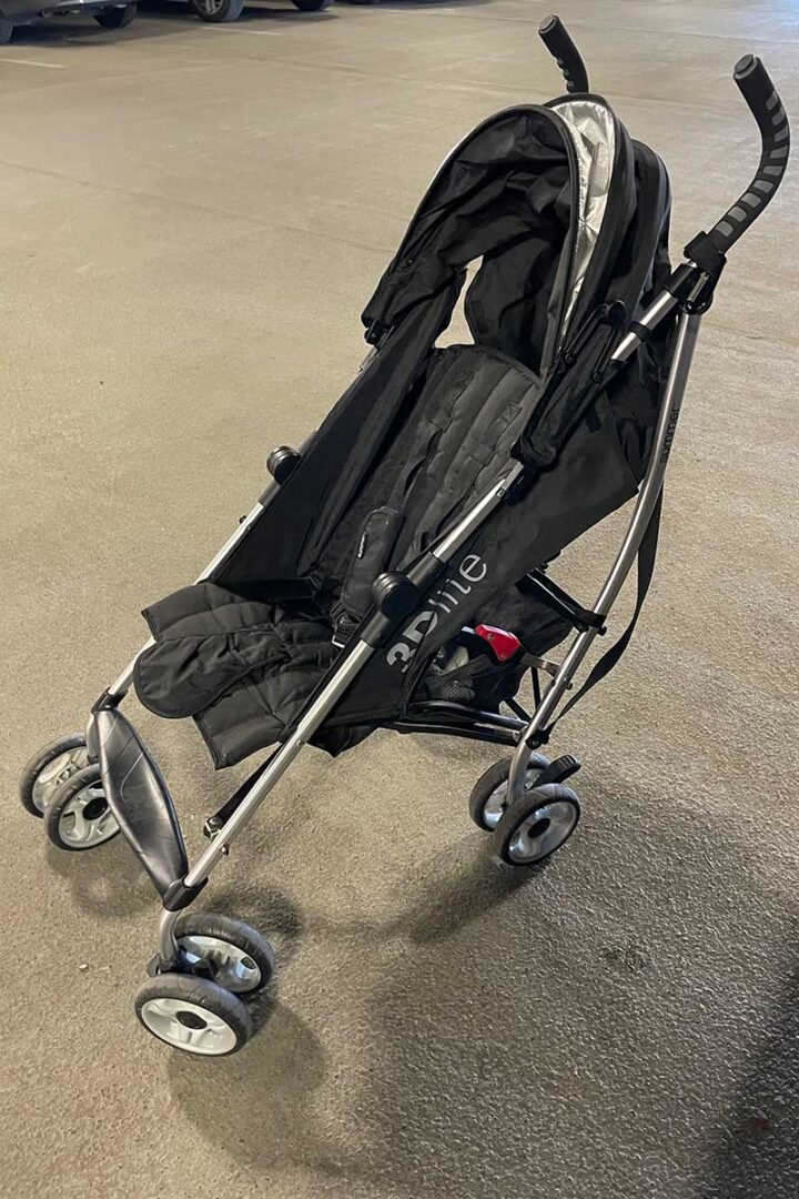 15 BEST Compact Folding Strollers for Airplane Travel in 2024 - Baby ...