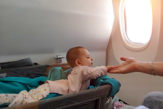 Bassinets on Airplanes – What You NEED To Know - Baby Can Travel